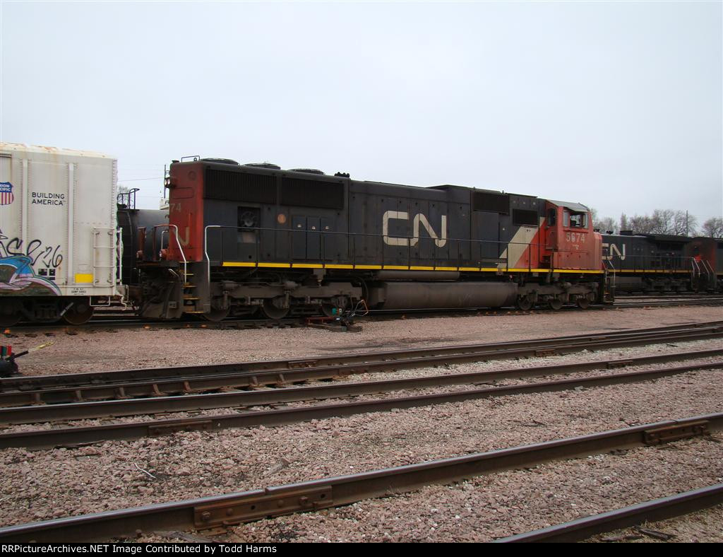 CN 5674
